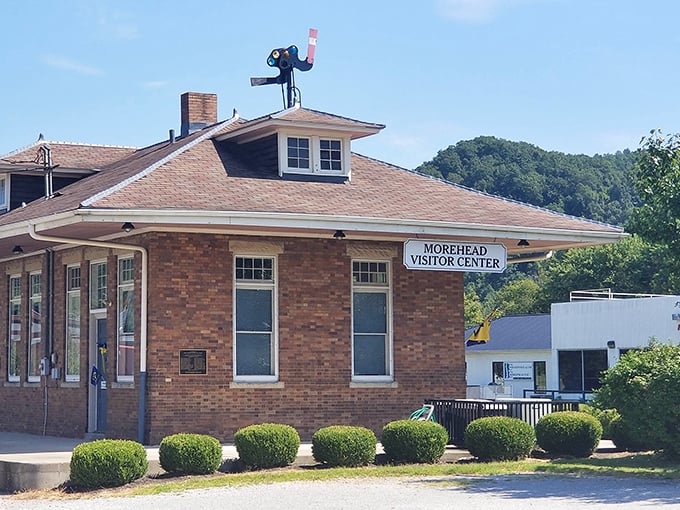 Nestled in eastern Kentucky’s rolling hills, Morehead welcomes visitors with scenic beauty and a warm, hometown feel.