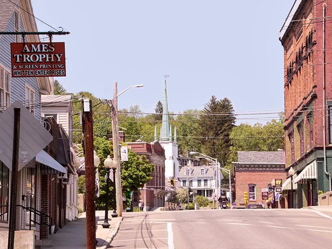 Orange's historic downtown beckons with the promise of simple pleasures and sensible spending habits.