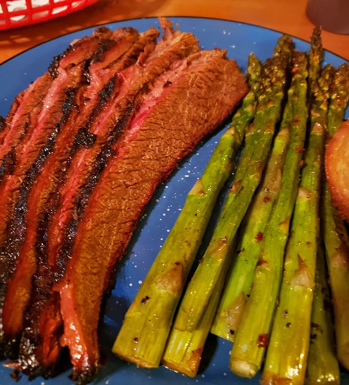 This brisket has the kind of smoke ring that BBQ aficionados dream about—a perfect marriage of science, patience, and hickory.