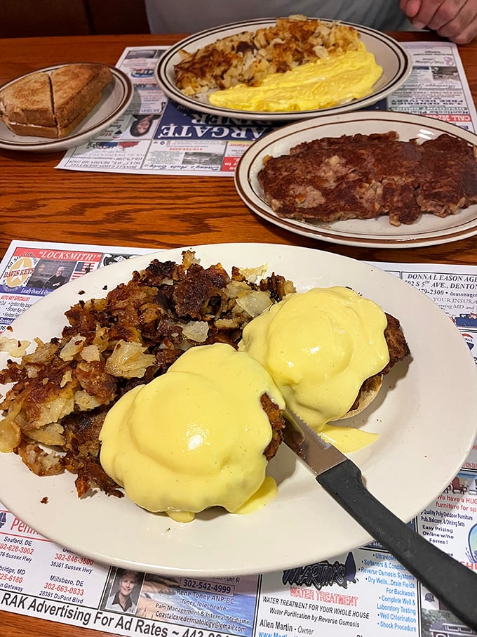Eggs Benedict gets the Delaware treatment with crab cakes replacing Canadian bacon—a morning indulgence worth setting the alarm for.