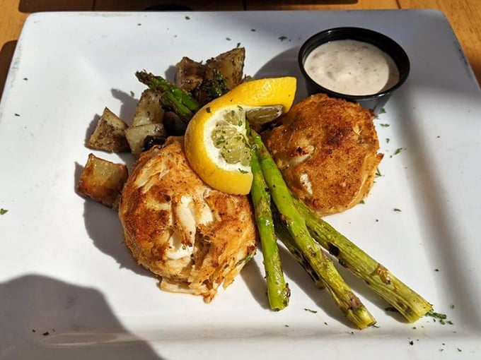 These crab cakes have more lump meat than filler, a rare phenomenon that deserves its own National Geographic special.