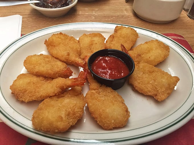 Jumbo shrimp doing their best Broadway performance—crispy, golden, and ready for their close-up.