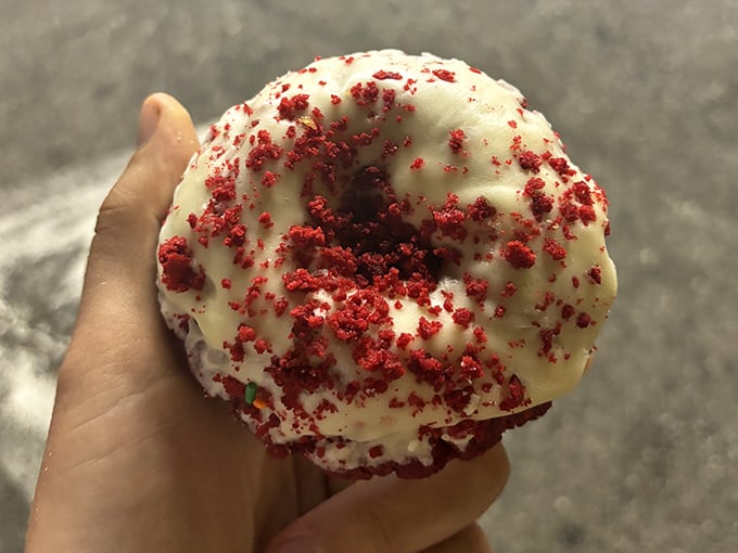 A red velvet donut that makes you question why all donuts aren't dressed this fancy. The cream cheese glaze and red velvet crumbles are pure California indulgence.