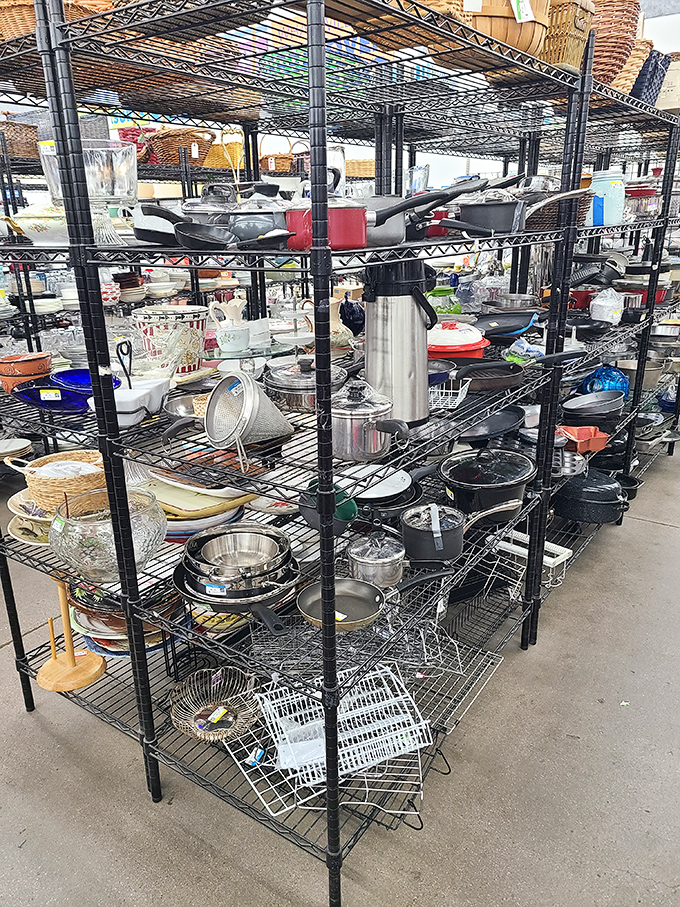 Kitchen dreams materialize in these well-stocked aisles—pots, pans, and possibilities for home chefs who appreciate value as much as flavor.