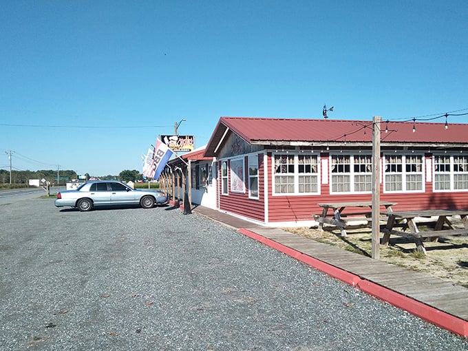 That red building is like a lighthouse for hungry travelers – guiding them to Georgetown's barbecue paradise! 
