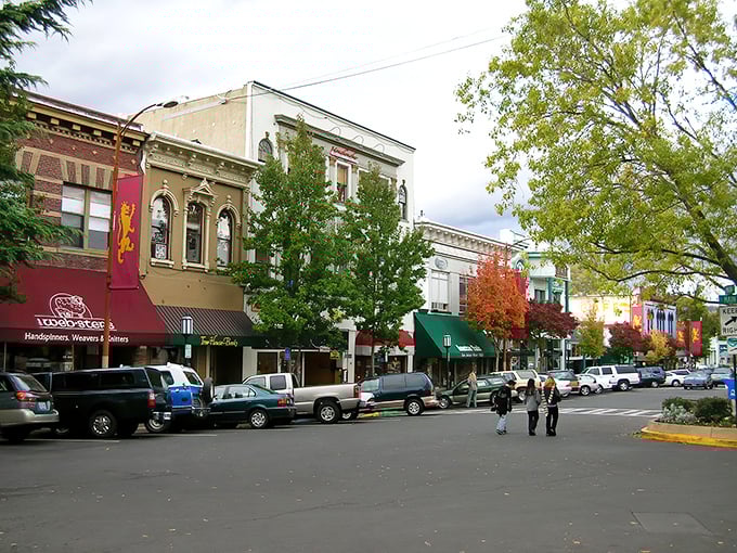 Historic storefronts along Ashland's main drag – the kind of place where you half-expect to bump into Jimmy Stewart.