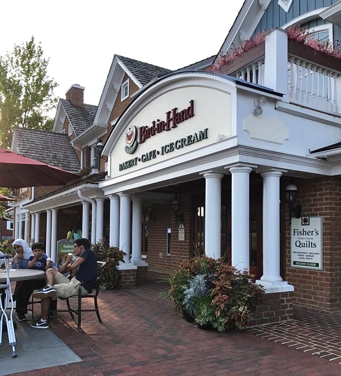 Brick, charm, and baked goods that would make your grandmother both proud and jealous – the Bird-in-Hand trifecta.