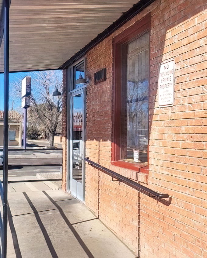 Behind this unassuming storefront lies comfort food that would make your grandmother nod in approval—and maybe take notes.