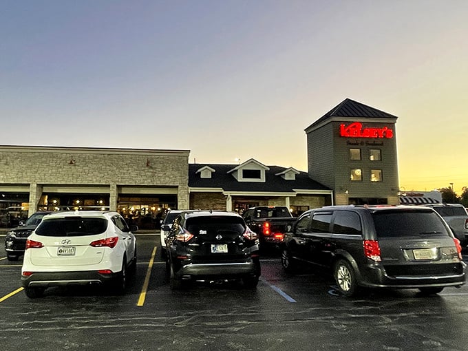 Even at sunset, Kelsey's packed parking lot tells you everything you need to know about their reputation.