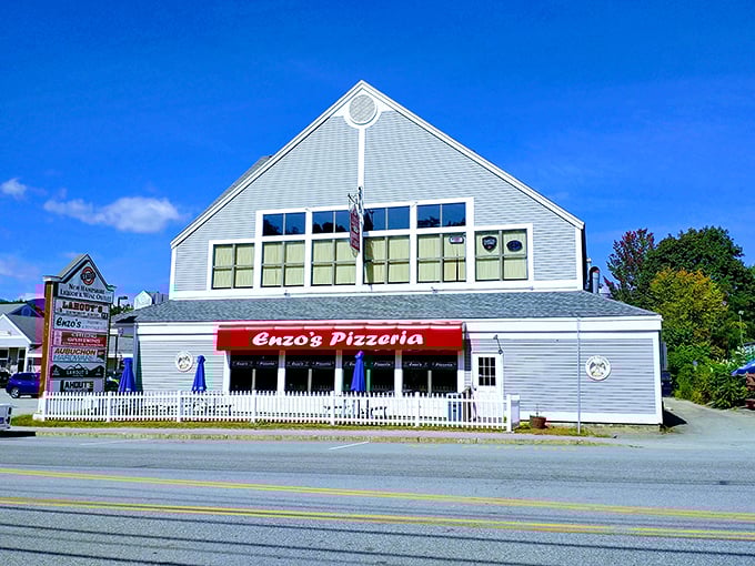 Enzo's Pizzeria in Lincoln promises the kind of authentic Italian experience that makes you forget you're in the White Mountains.