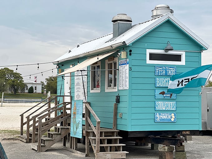 Sea Level's turquoise food trailer brings beachy vibes and delicious dogs to hungry Gulf Coast visitors.
