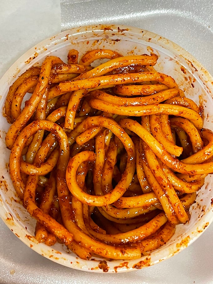 BBQ spaghetti: where Italian tradition meets Southern smoke in a glorious cultural mashup that somehow makes perfect, delicious sense.
