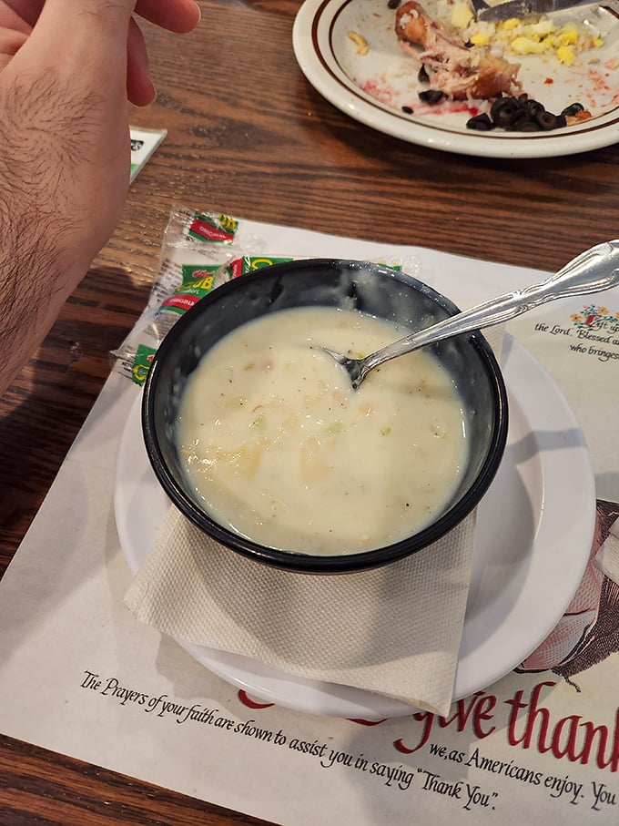 Creamy clam chowder that would make New Englanders jealous. The perfect comfort in a bowl, especially when Pennsylvania weather turns fickle.