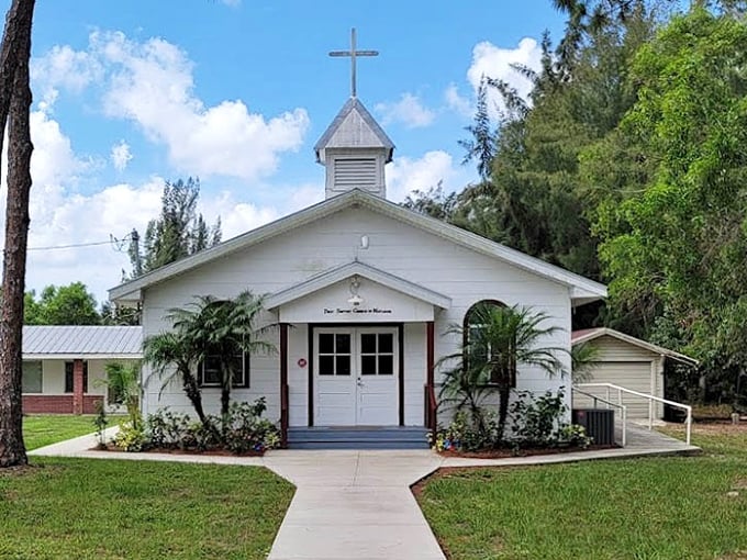 Matlacha's First Baptist Church stands as a serene white beacon amid the island's color explosion—proof that sometimes simplicity speaks volumes.