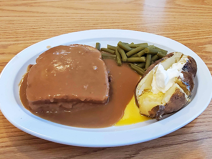 Hot roast beef that doesn't need Instagram filters—this gravy-smothered masterpiece has been making Ohioans happy since before social media told us what to eat.