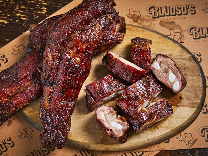 Glistening rib tips that would make a vegetarian question their life choices—the bark alone is worth the drive across town.