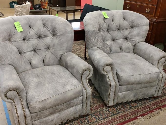 Those tufted gray recliners look ready to referee decades more of family football arguments and afternoon naps.