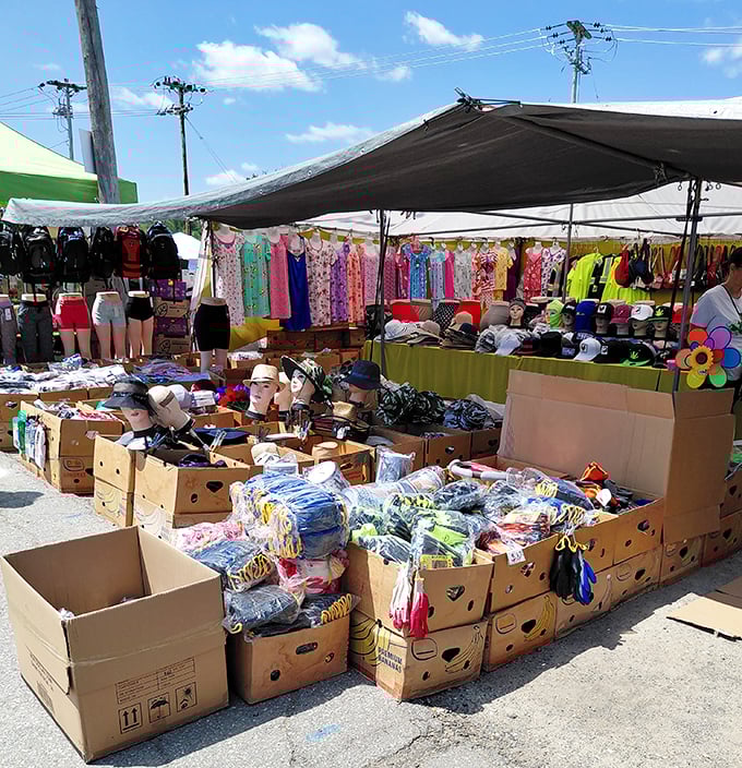 Summer shopping under canvas canopies – where sunhats, sundresses, and sunglasses await their moment to shine again.