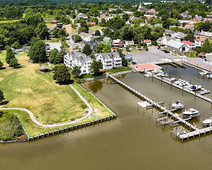 Waterfront living at its finest – Chestertown's marina showcases the perfect marriage between historic homes and boats gently bobbing in the Chester River.