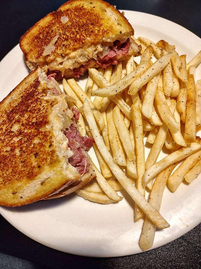 Behold the Reuben that launched a thousand road trips—this is why you came here.