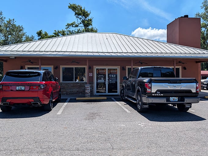 Big John's no-nonsense exterior promises Alabama barbecue traditions served with Tampa Bay hospitality and pride.