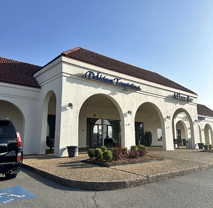 Strip mall location, five-star breakfast execution – proof that great food doesn't need fancy real estate to shine bright.