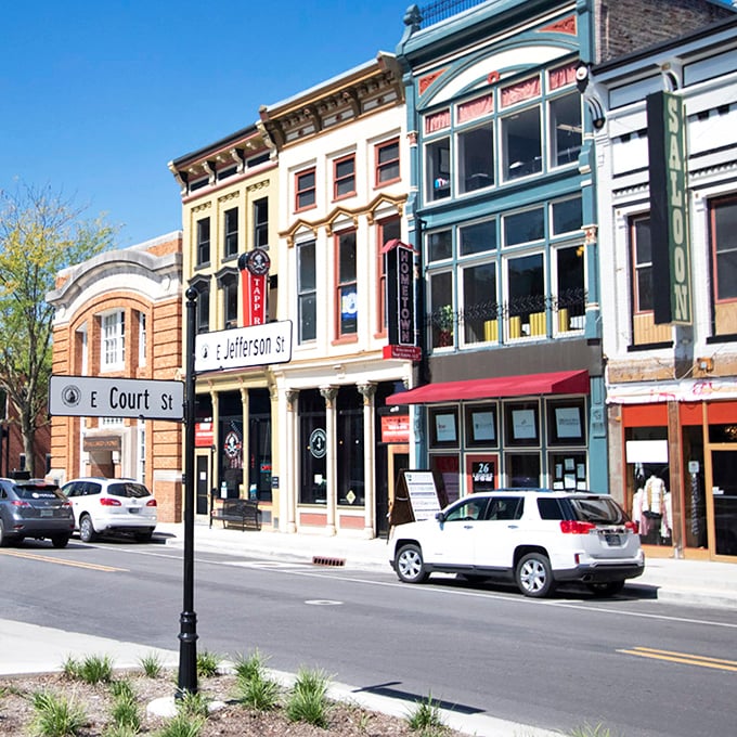 Franklin's town square brings neighbors together the old-fashioned way, with actual face-to-face conversations and genuine smiles.
