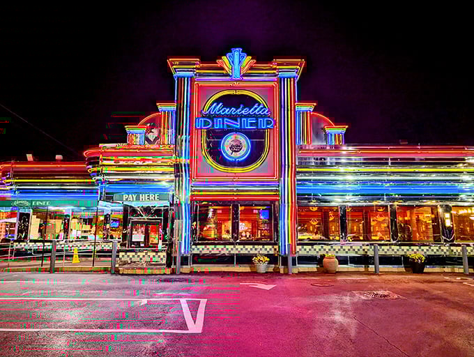 Marietta Diner at night isn't just lit—it's practically its own constellation in the Georgia sky.