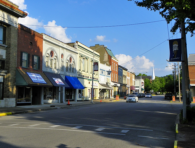 Russellville's town square looks like Norman Rockwell painted it, complete with prices from his era. 