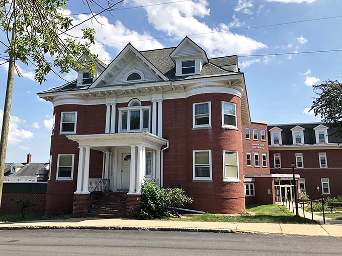 Somersworth's historic buildings house affordable dining and shopping options just a short drive from the higher-priced Seacoast region.