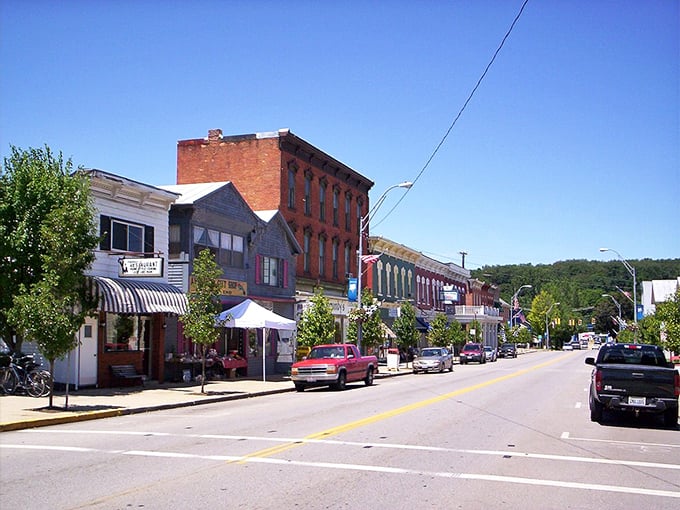 Main Street Bellville looks like it's ready for its close-up. Camera-ready charm with budget-friendly businesses behind those doors.