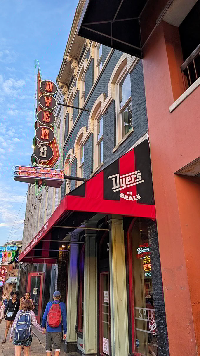 Beale Street's not just for blues – it's for burger enthusiasts seeking that legendary crispy-edge perfection.