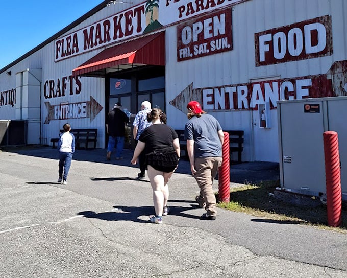 The entrance to Flea Traders Paradise – where everyday shoppers transform into treasure hunters the moment they step inside.