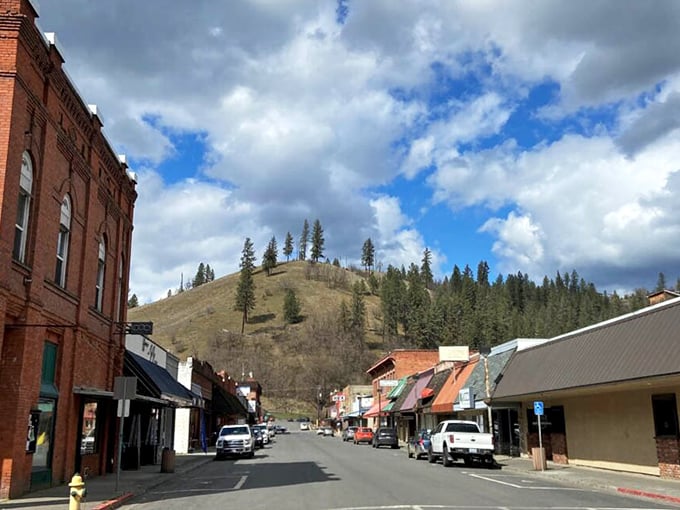 This cozy Idaho town proves that beautiful places can still fit any budget perfectly.