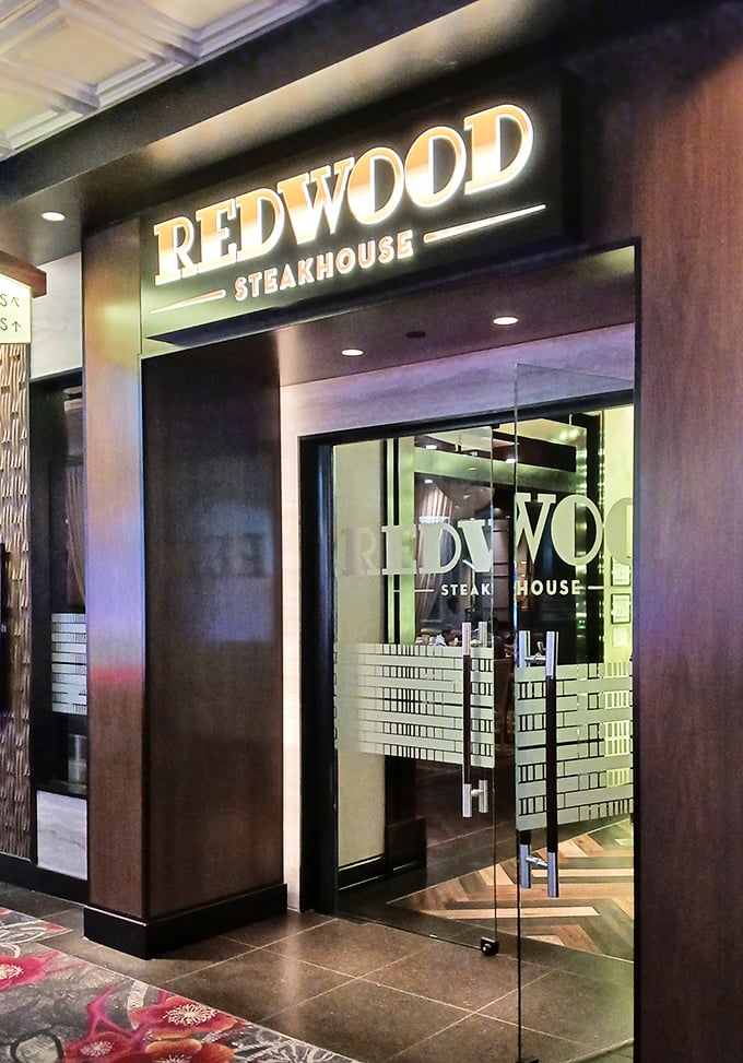 That welcoming entrance leads to classic cuts cooked the way your favorite uncle would approve of.