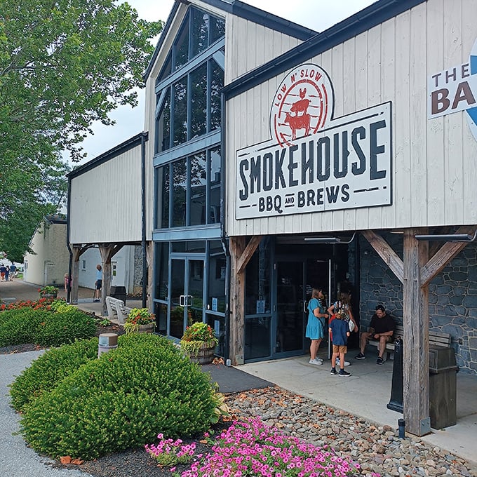 The stunning timber-frame entrance looks like the gateway to barbecue heaven—and the aroma confirms you've arrived.