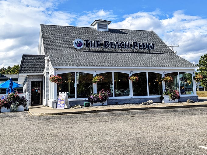 The Beach Plum's Portsmouth outpost proves good things come in beautiful packages. Those flower baskets aren't compensating for anything—the seafood inside is equally gorgeous.