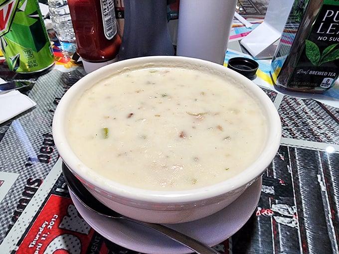 Clam chowder so creamy it could make a New Englander weep with joy. In the desert, this bowl is as welcome as an oasis.