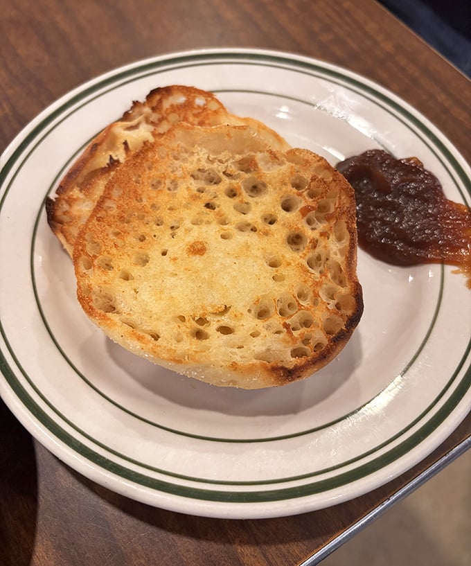 Even the English muffin gets the royal treatment here, arriving perfectly toasted with a side of apple butter nostalgia.