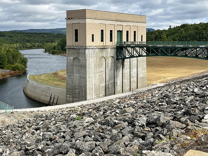 Franklin Falls Dam combines engineering marvel with natural splendor. The views alone are worth more than what you'll pay for property taxes here.