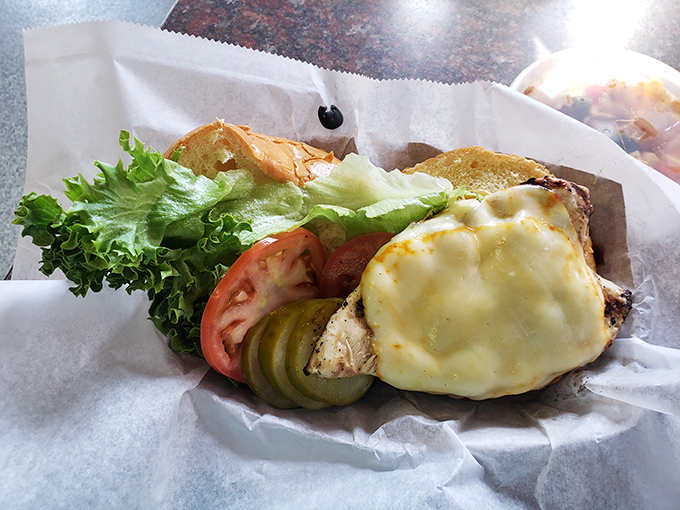 Fresh ingredients playing together in perfect harmony – this chicken sandwich is what other sandwiches aspire to be when they grow up.