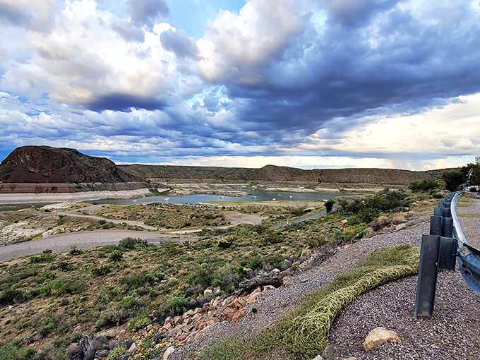 Moody skies create drama over Elephant Butte's landscape. When clouds and water collaborate, they create paintings more impressive than anything in the Louvre.