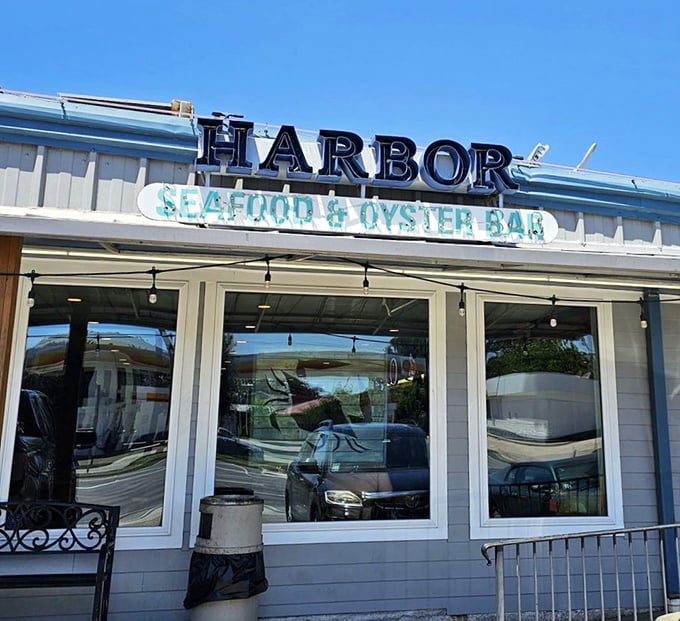 Harbor views and fresh catches make this waterfront spot a seafood lover's dream destination.