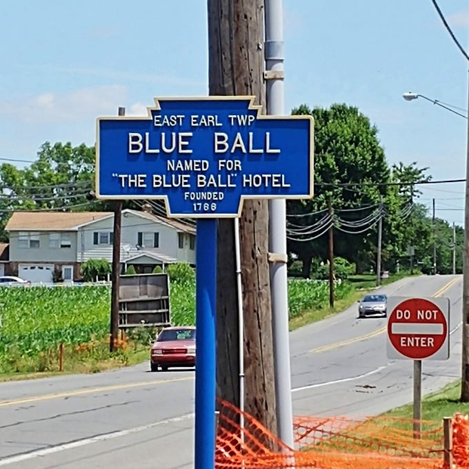 You’ve got to love a town sign that tells a story! Blue Ball, named for a hotel? This is classic Americana.