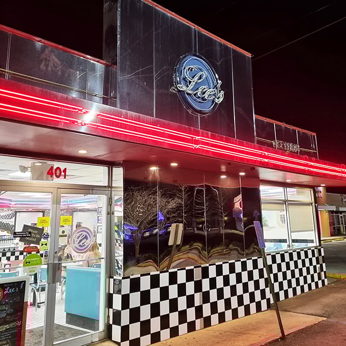 Checkered pattern perfection! This classic diner exterior promises pancakes that would make your grandparents nostalgic for their youth.