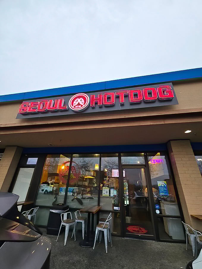 Clean design and welcoming atmosphere invite you to explore flavors from across the Pacific.