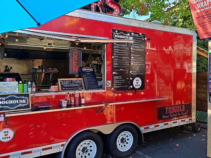 This isn't just a food truck—it's a mobile masterpiece of hot dog artistry, bringing gourmet dogs to Portland's hungry masses.