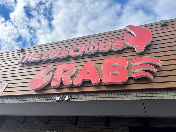 That bright red claw isn't just a logo—it's a beacon calling to seafood lovers across the Twin Cities.