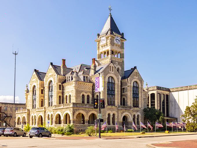 With its clock tower and flags flying proud, this landmark feels like it’s straight out of a Texas storybook.