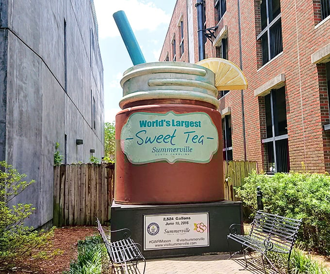 Sunlight catches the amber-colored jar, making it glow like sweet tea should. Southern sunshine and sweet tea—a match made in heaven. 